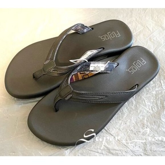 Flojos | Shoes | New Flojos Womens Memory Foam Flip Flop Sandals Black ...